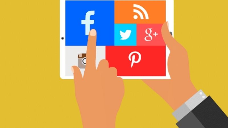 The Essential Guide To Use Social Media Icons - Socinator